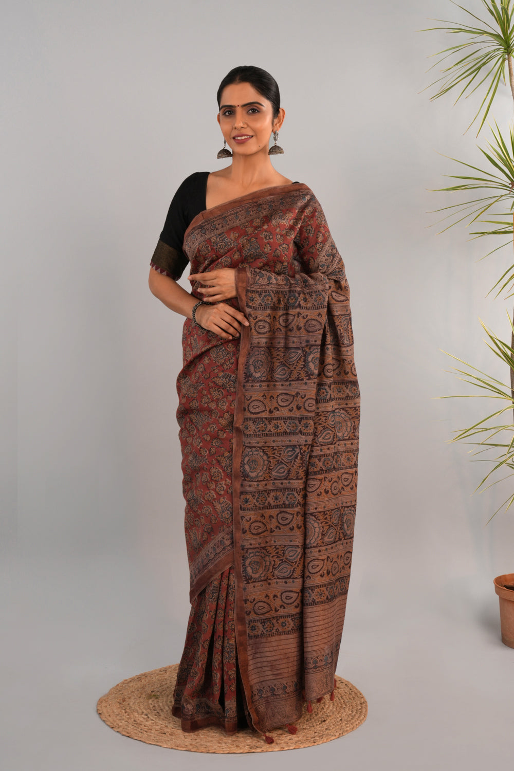 Handcrafted Sarees – Kalanjali