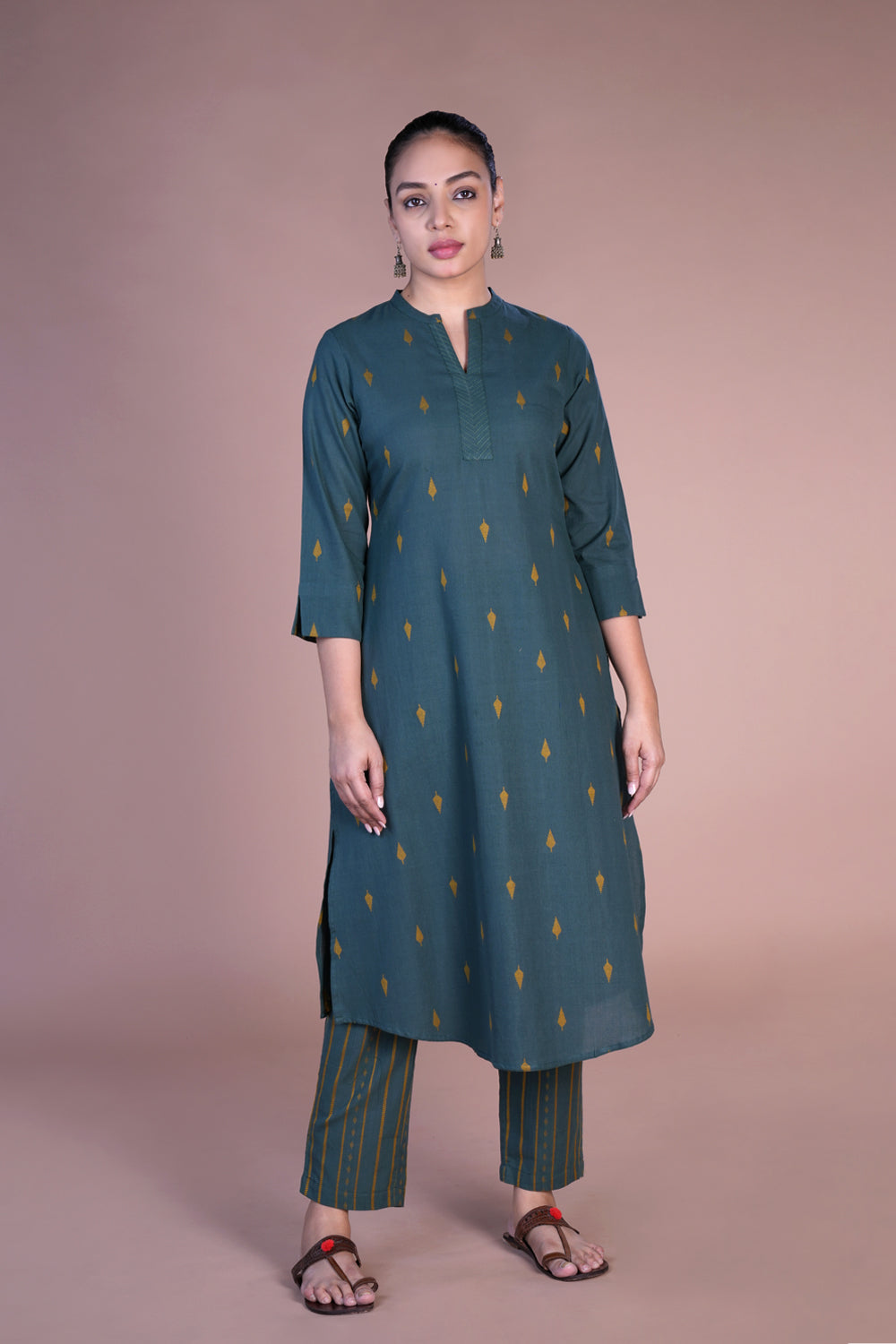 Kurta Sets – Kalanjali