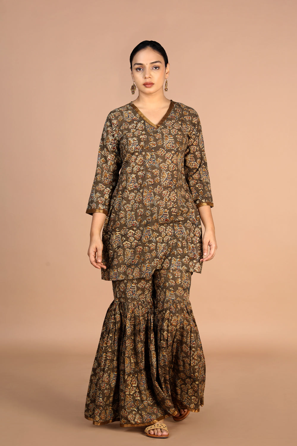 Kurta Sets – Kalanjali