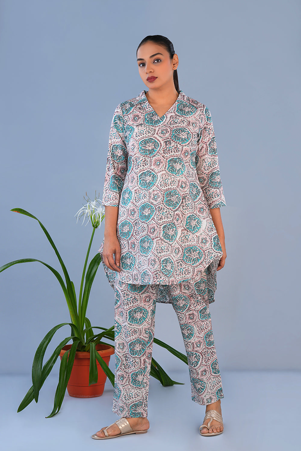 Kurta Sets – Kalanjali